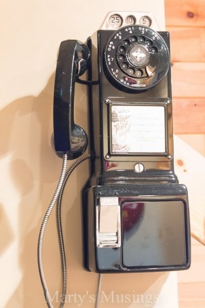 Rustic Cabin with Western Theme Decor